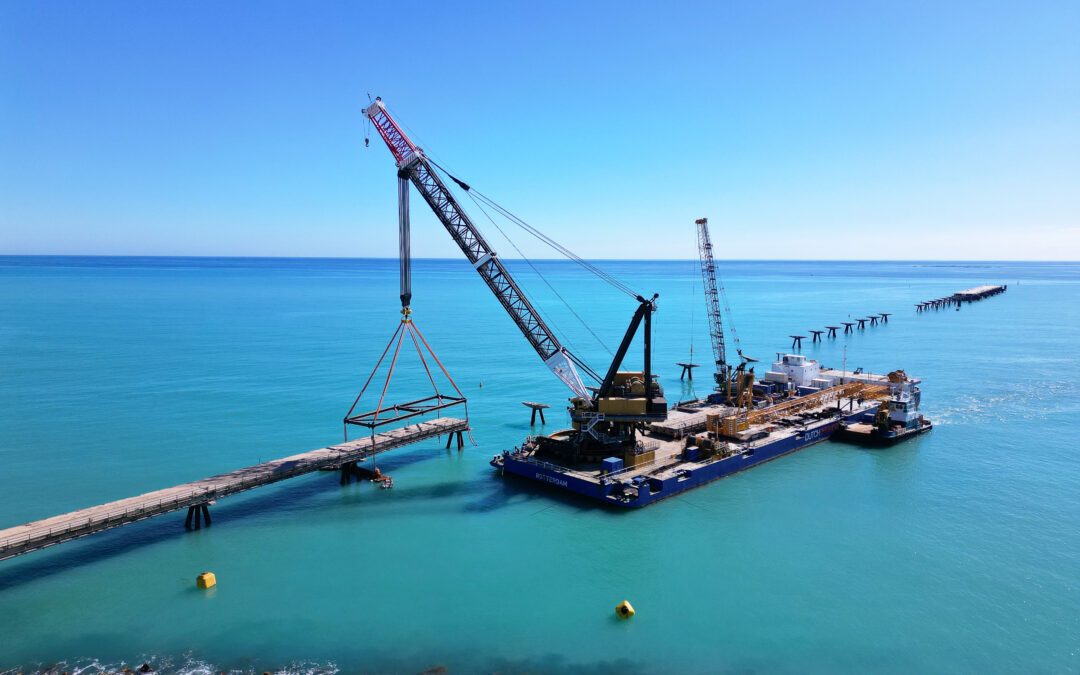 Conquest MB1 - Heavy Lift Barge / DP Vessels Archives - Dutch Offshore